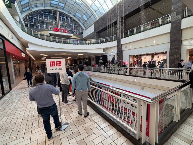 Drums Welcome Customers To Grand Re-Opening Of Global Retailer In Tysons