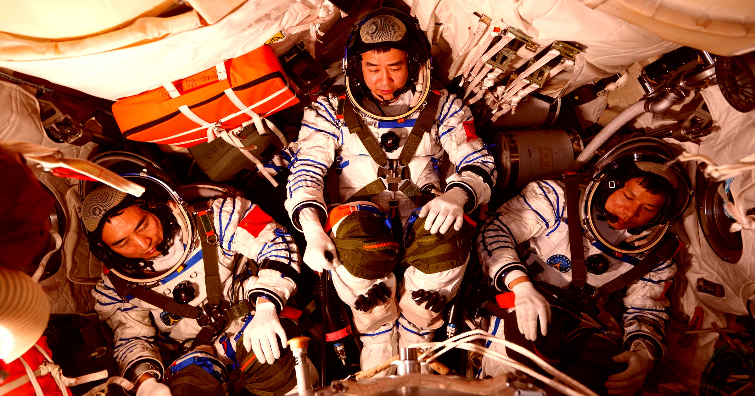 Chinese Astronauts Alarmed After Finding Cracks In Their Spacecraft’s ...