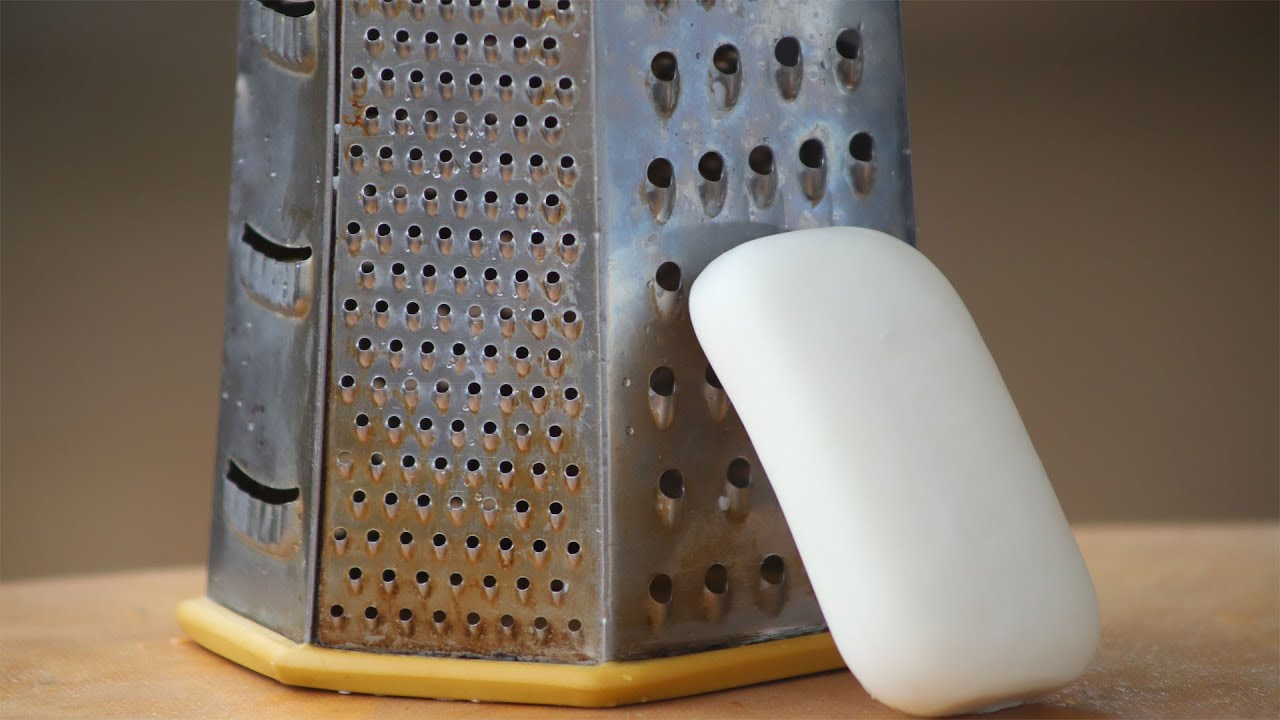 Mix gasoline with soap and get great results in burning wood