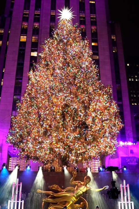 Country star to host NBC’s ‘Christmas in Rockefeller Center’