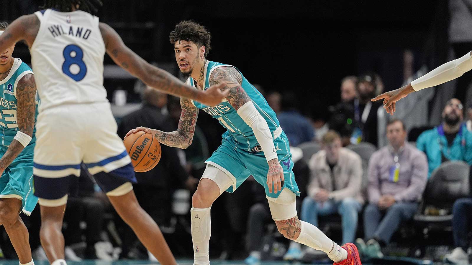 Is LaMelo Ball playing tonight? Hornets vs. Bucks NBA Cup injury report