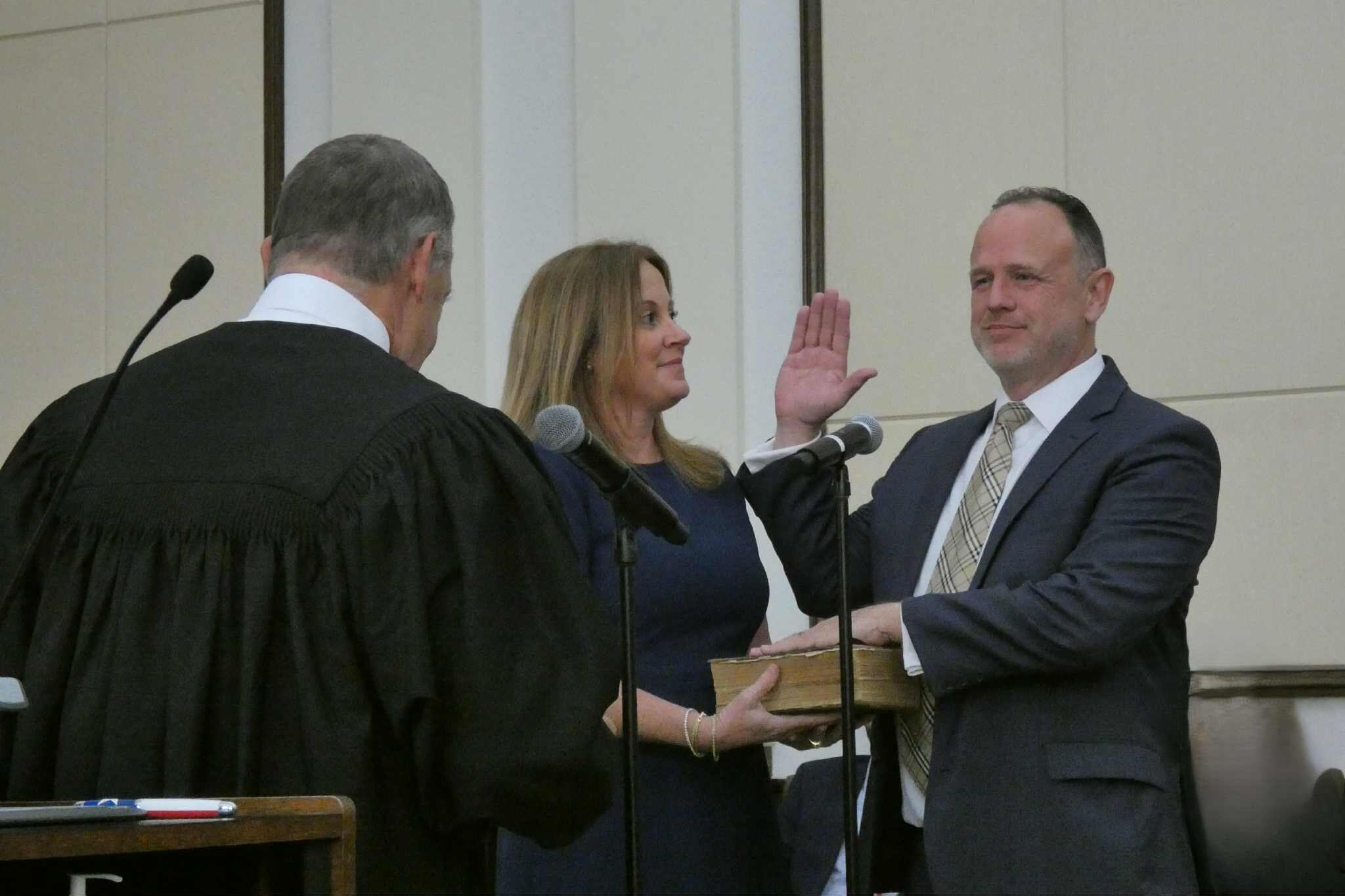 Dan MacLemore sworn in as Waco’s newest U.S. magistrate judge