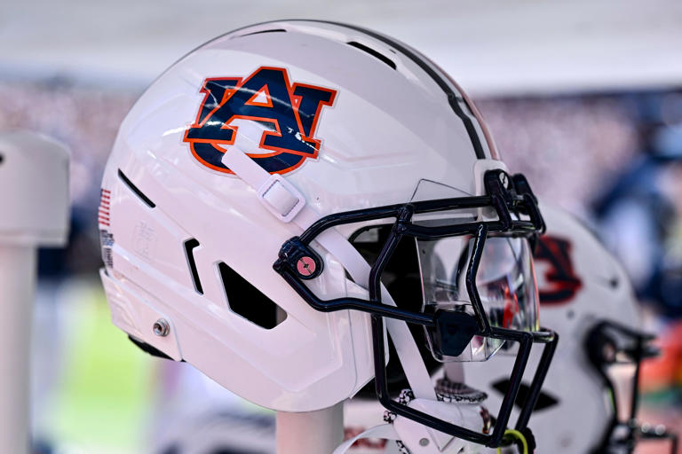 Pro Football Focus predicts Auburn football's next head coach