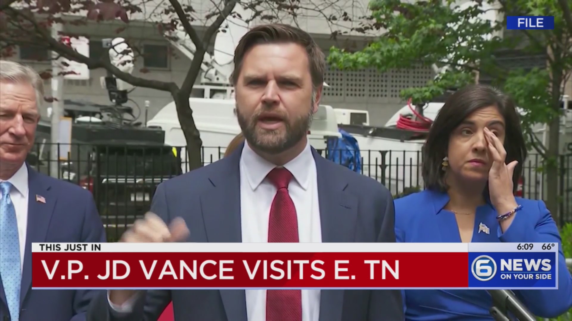 JD Vance lands at McGhee Tyson Air Base