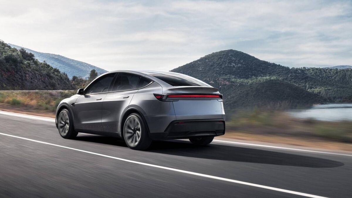 October new electric cars licences up by more than 50%, says CSO