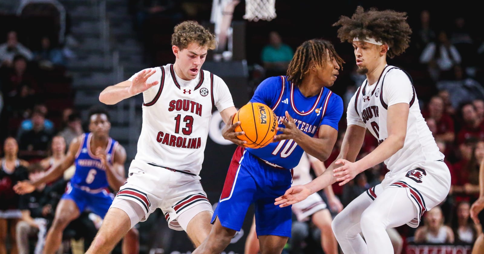 South Carolina cleaning up defense as non-conference schedule ramps up