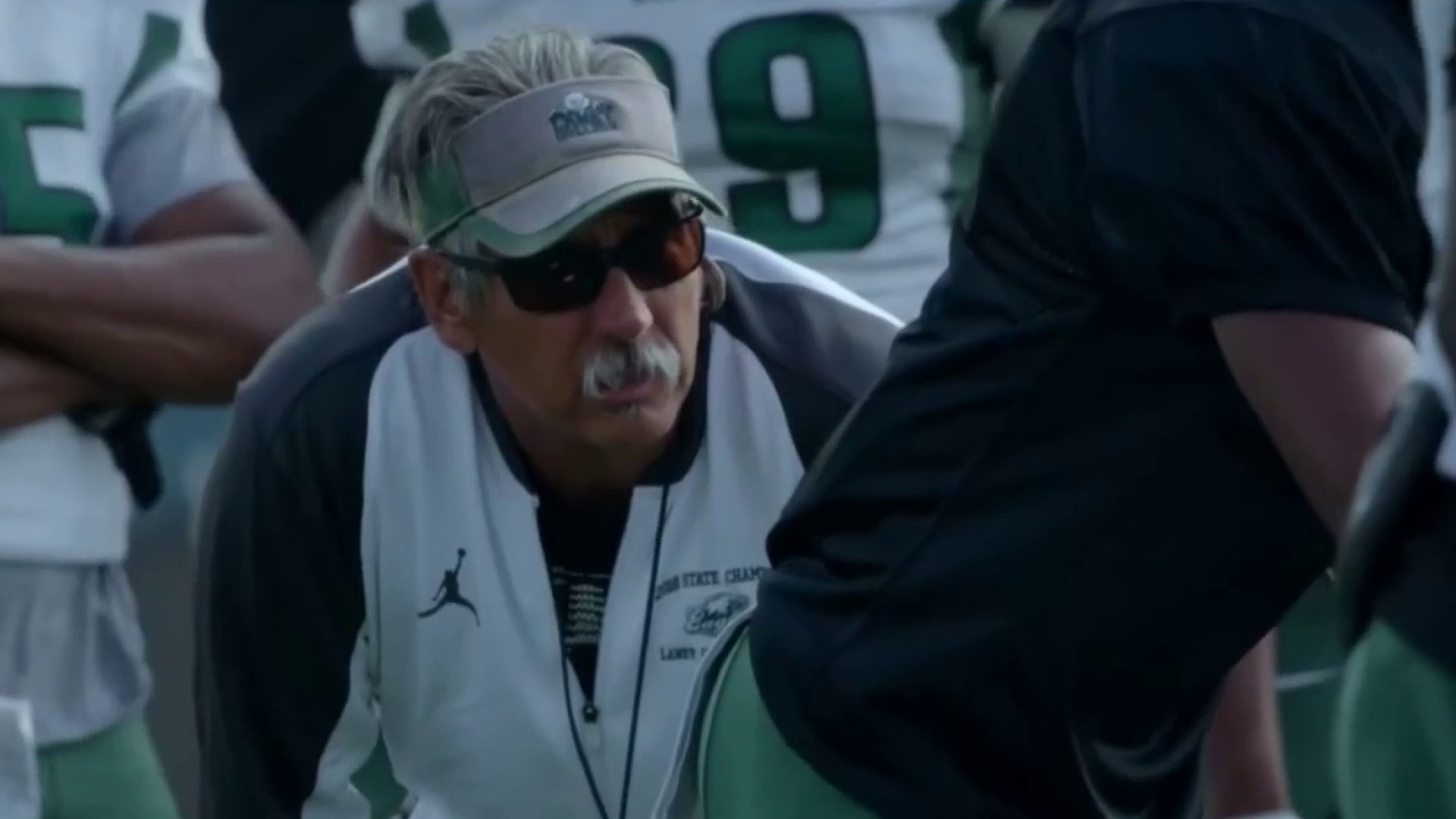 Oakland police: 'Last Chance U' football coach John Beam dead after ...