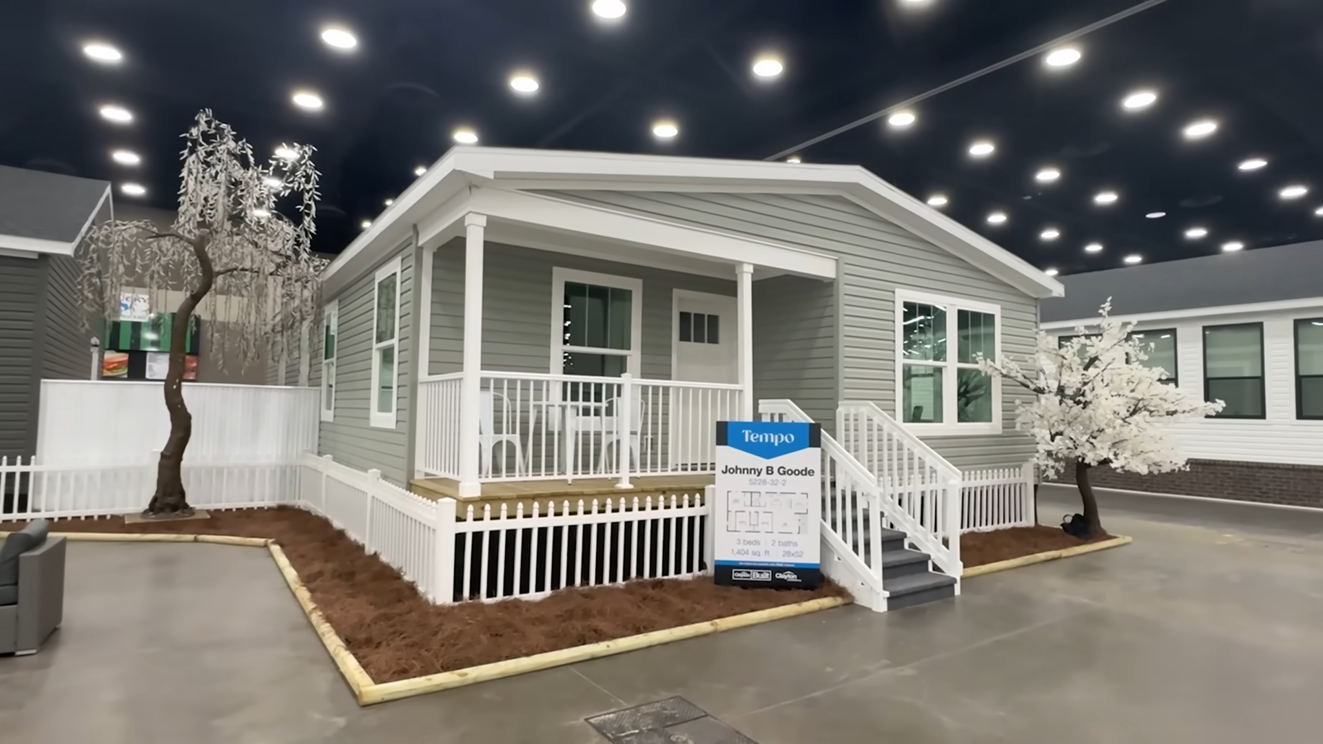 "Johnny B Goode" by Clayton Homes | 3 Bed, 2 Bath Mobile House Tour