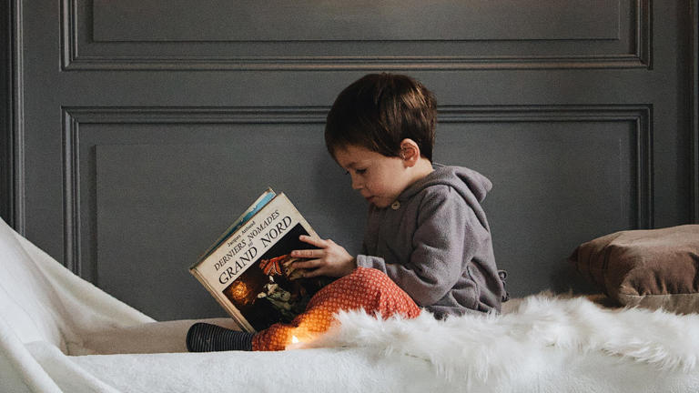 How Reading Helps Children Escape Screen Addiction And Reclaim Their ...