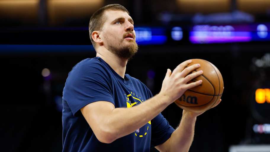 Nikola Jokic Pops Up on Nuggets' Injury Report vs. Timberwolves