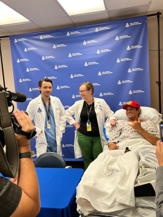 ‘Next thing you know, something’s just chomping down on my leg’: Kauai ...