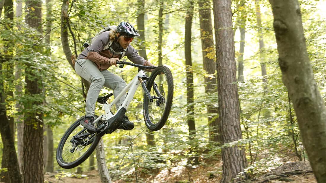 Scott Voltage 900 Tuned im Test: Light-E-MTB mit Rennfeeling