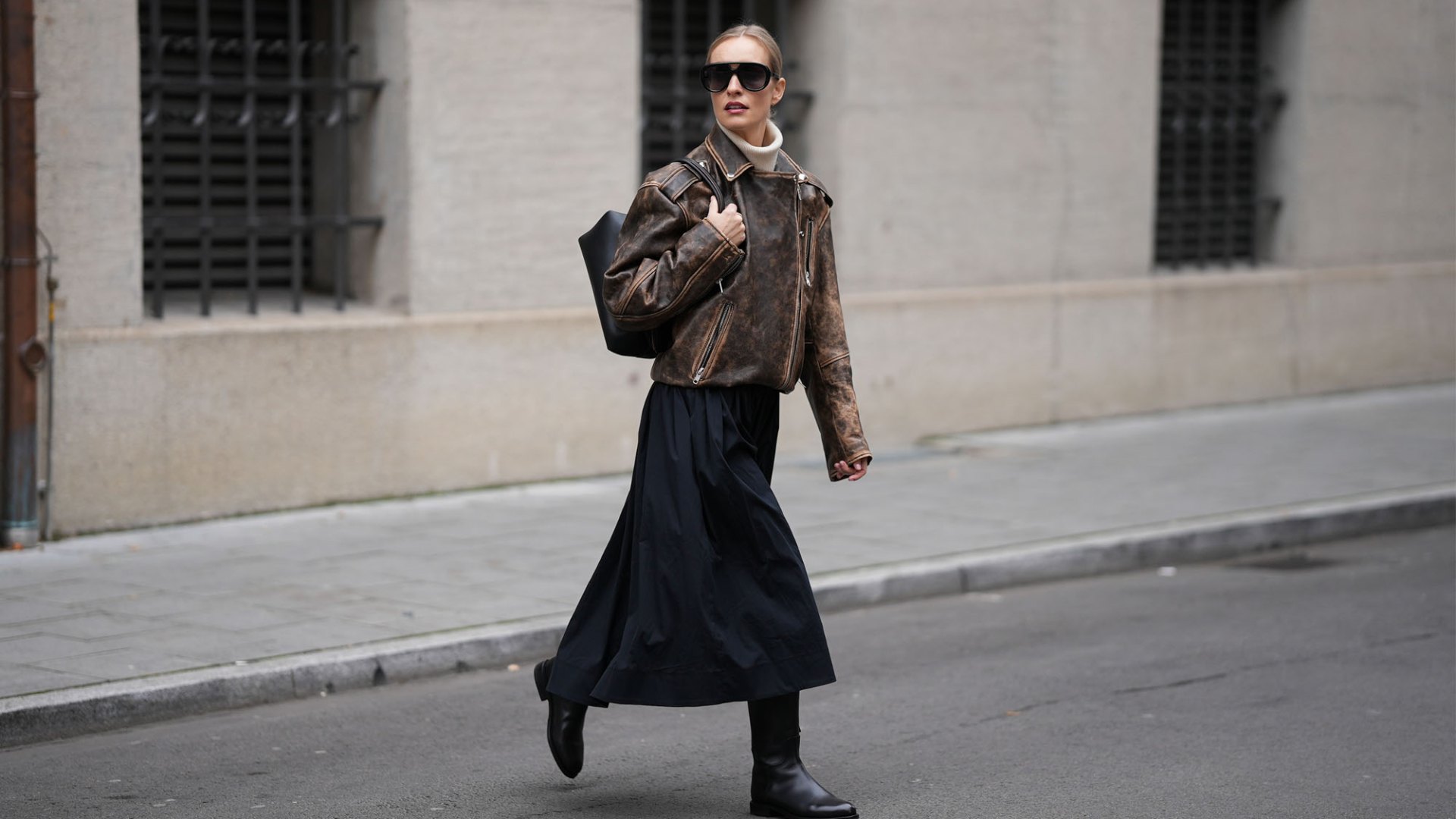 These Fall-to-Winter Skirts Conceal Muffin Top Way Better Than Jeans