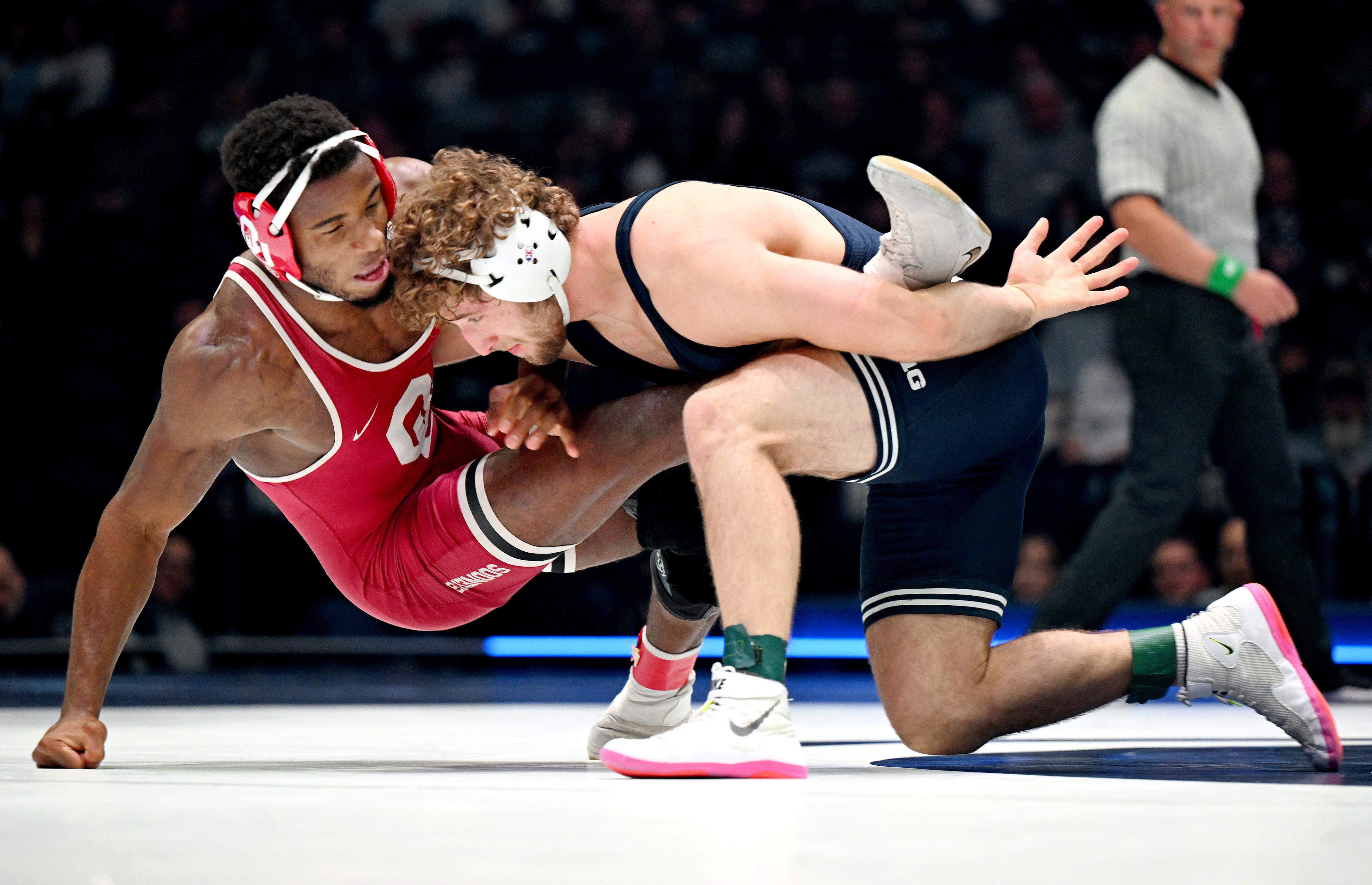 Debuts, techs highlight Penn State wrestling's season-opening victory ...
