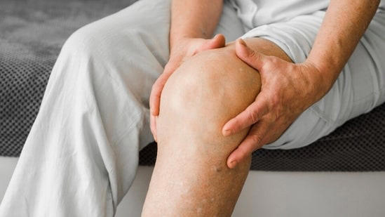 Heart surgeon with 25 years of experience reveals if swelling in legs ...