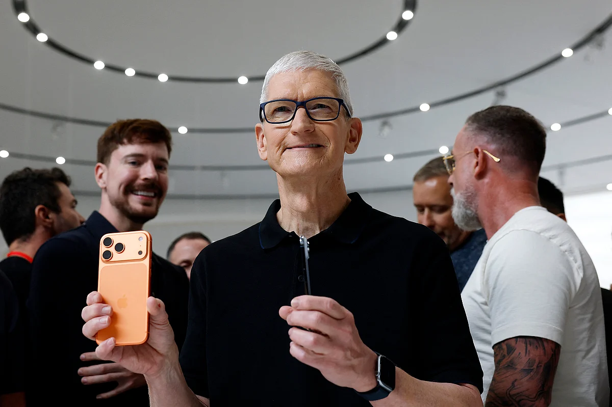 Apple CEO Tim Cook to step down as soon as next year: Financial Times