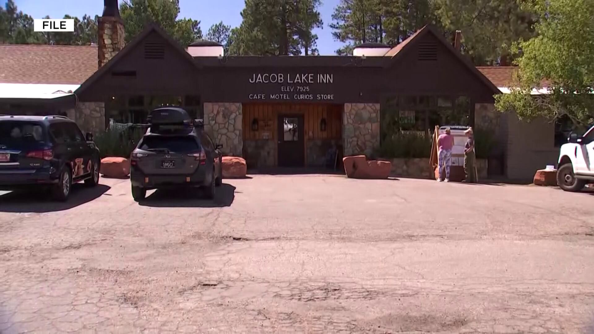 ‘Incredibly challenging’: Businessowner reacts to closure of Grand ...