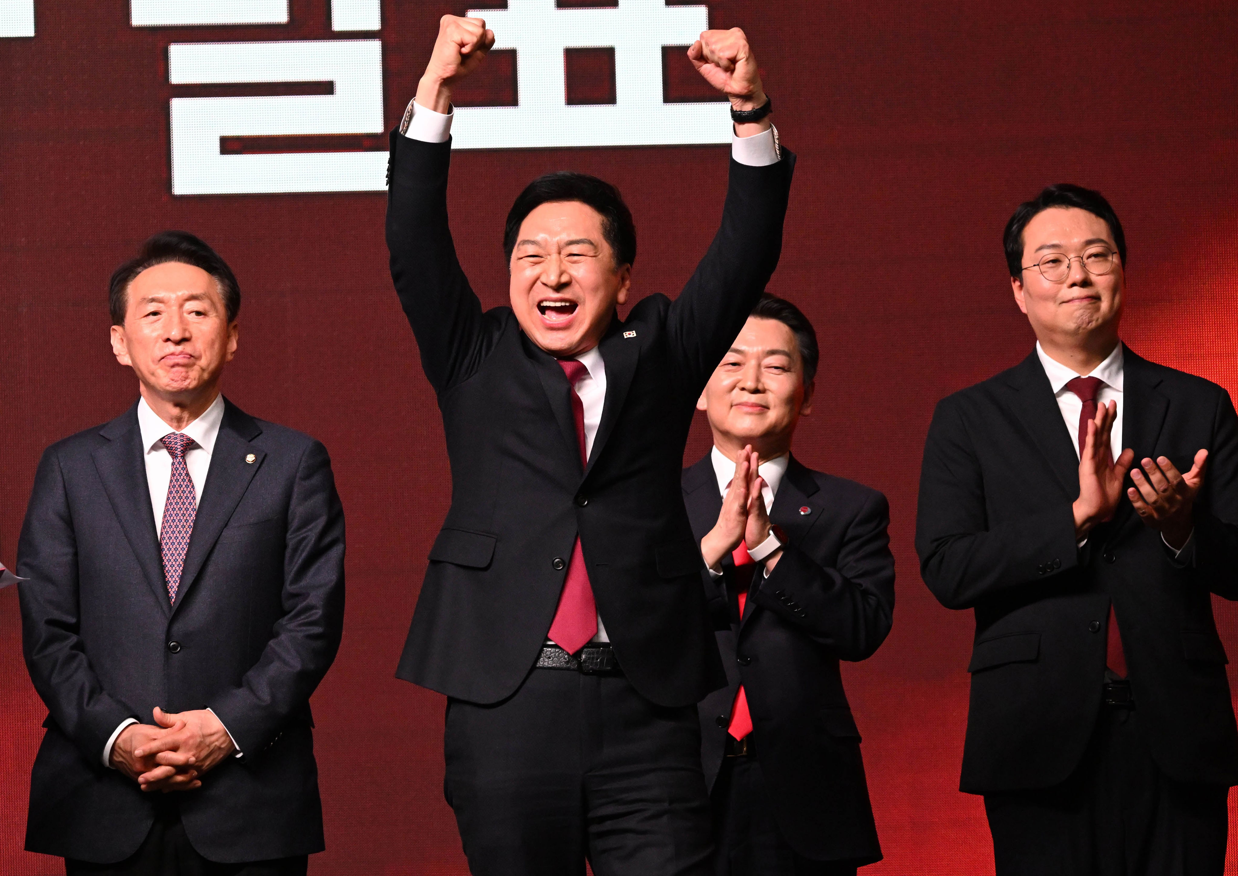 Kim Gi-hyeon Denies Unification Church Influence in Party Leadership ...