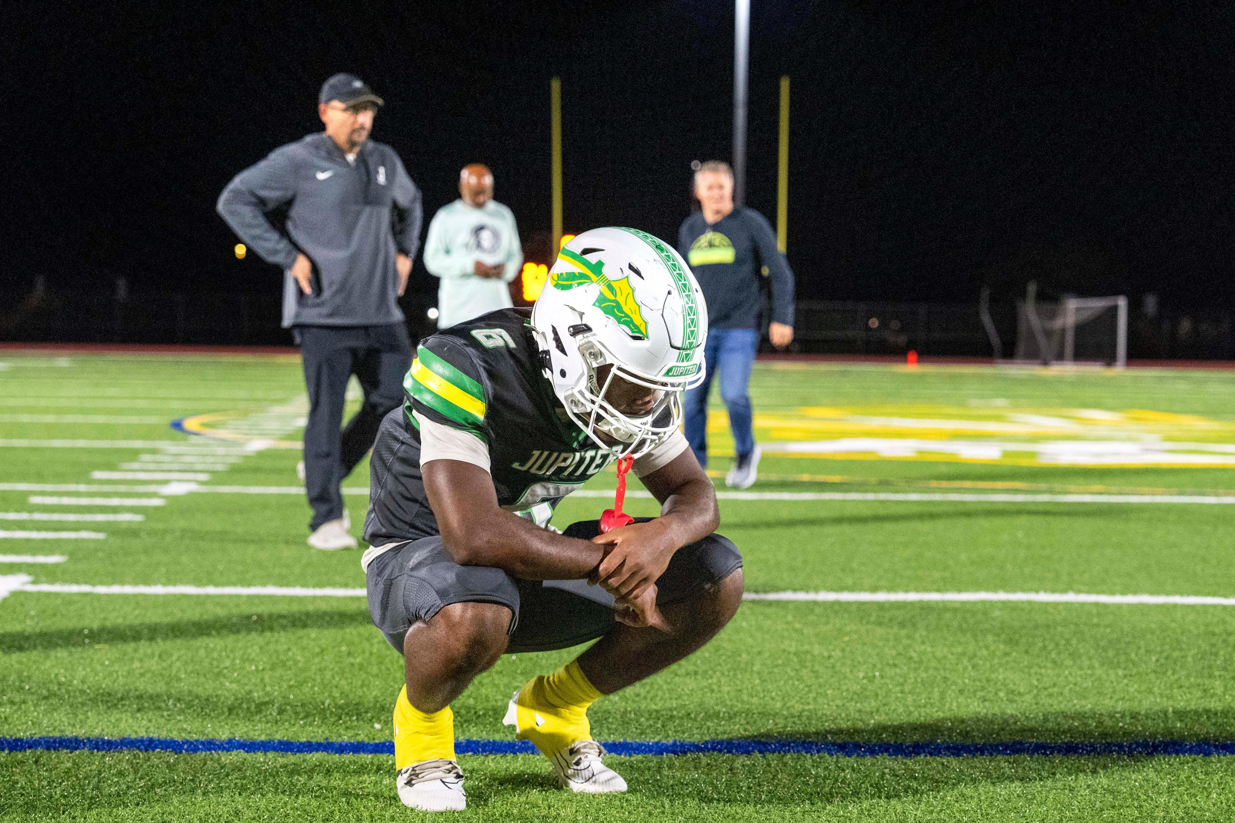 Jupiter football's undefeated season comes to end against Dr. Phillips ...