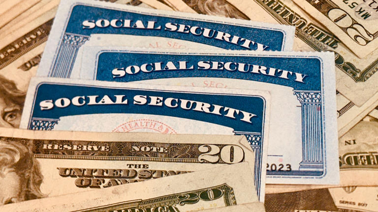 Emergency Relief Act May Boost Social Security Checks by $200 in 2026