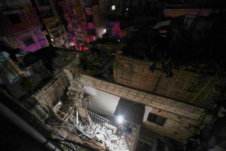 Rocket attack in Syria's capital wounds 1 person and causes damage