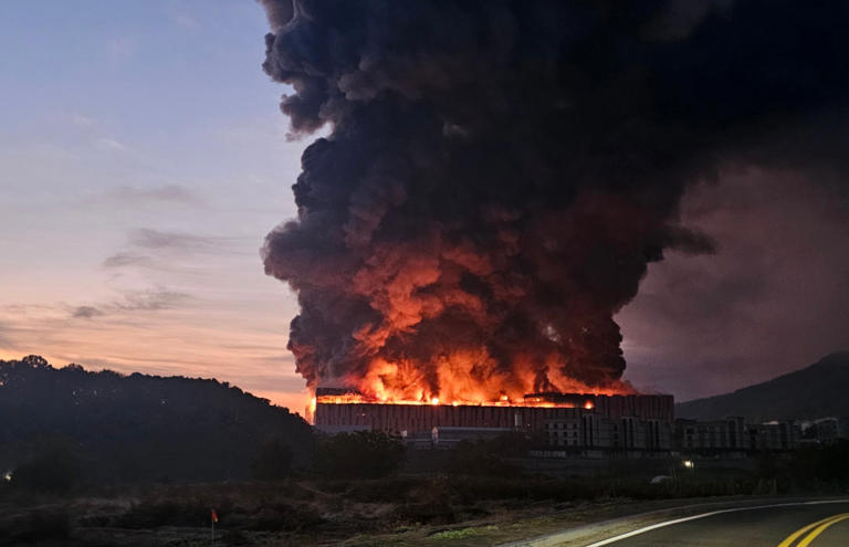 E-Land Fashion Logistics Center Fire Contained After 9.5 Hours