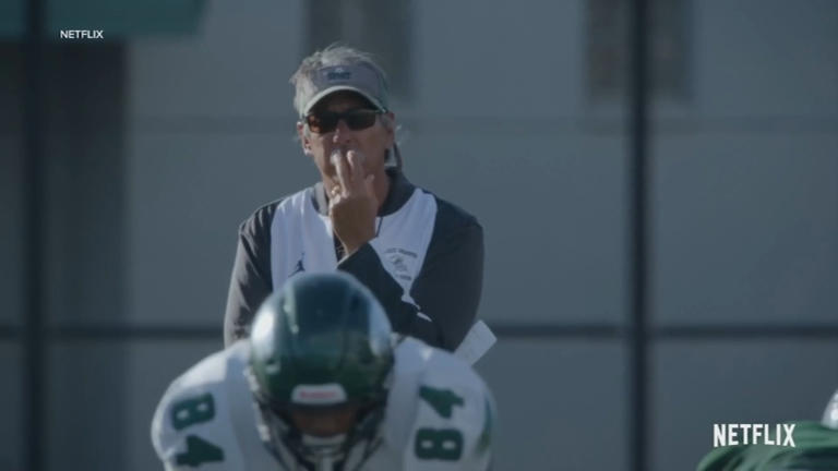 Skyline High alumni honor Oakland coach John Beam with special ...