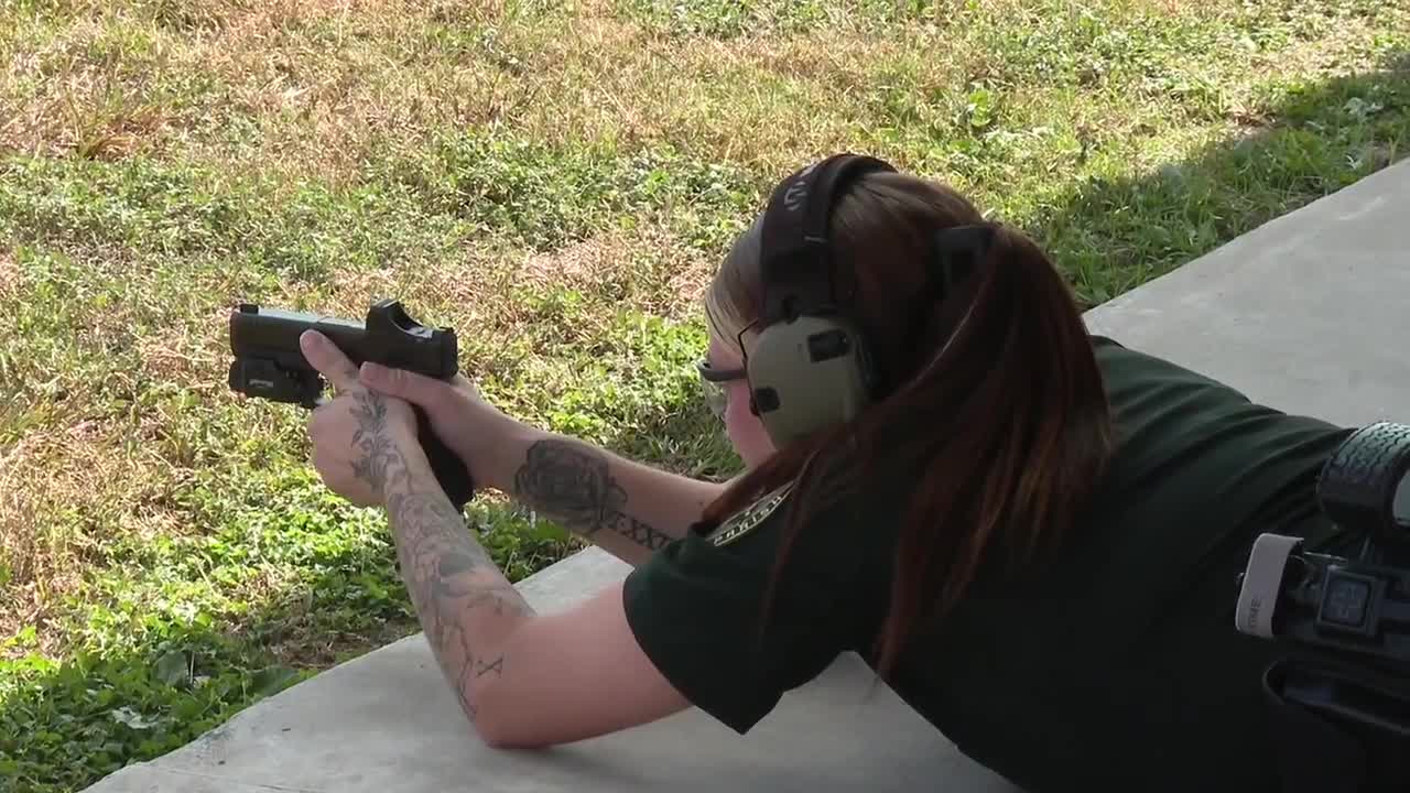First female deputy in St. Landry Parish earns expert marksmanship badge