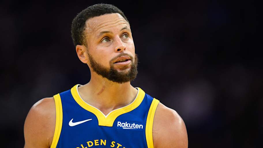 Stephen Curry rocks iconic Nike kicks after Under Armour breakup for ...
