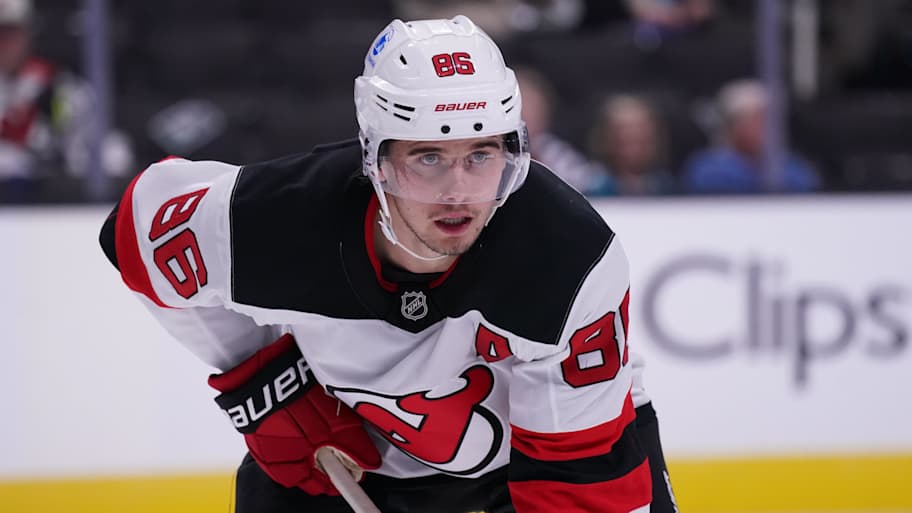 Devils' Jack Hughes Suffers Freak Hand Injury