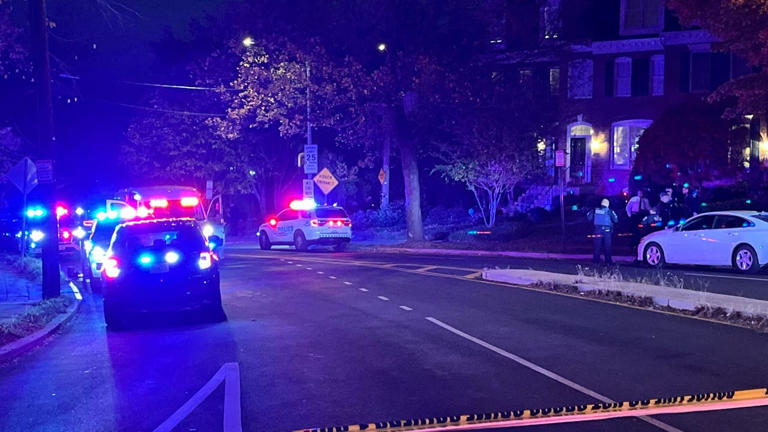 One Dead After Officer Involved Shooting In Dc Officials
