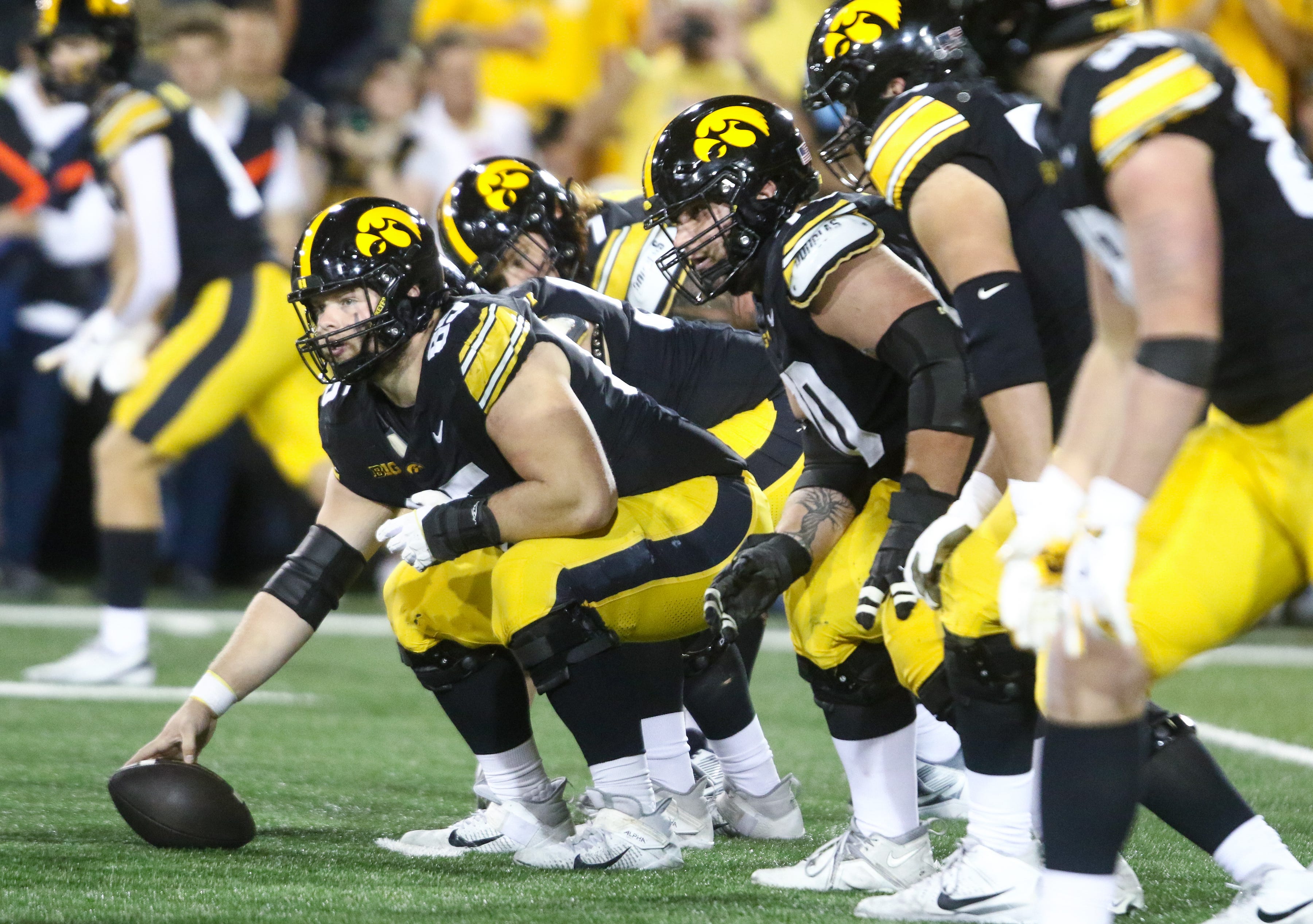 Iowa football captures Joe Moore Award as nation's best offensive line