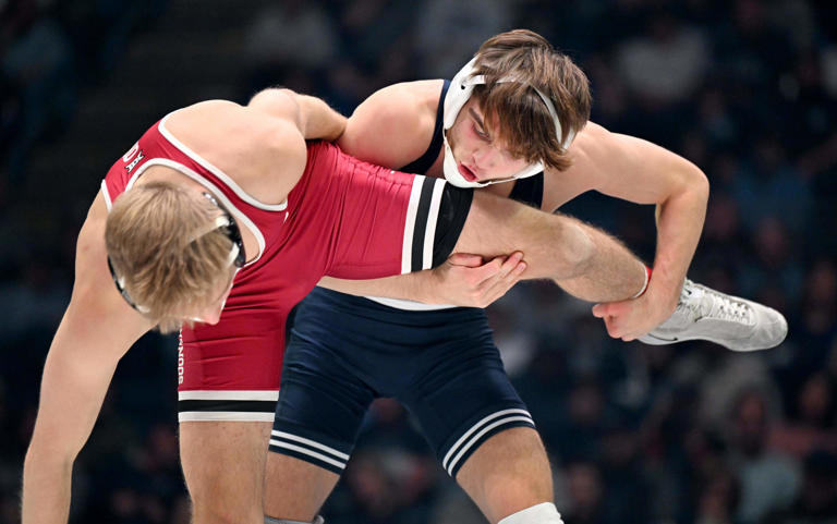 Debuts, techs highlight Penn State wrestling's season-opening victory ...