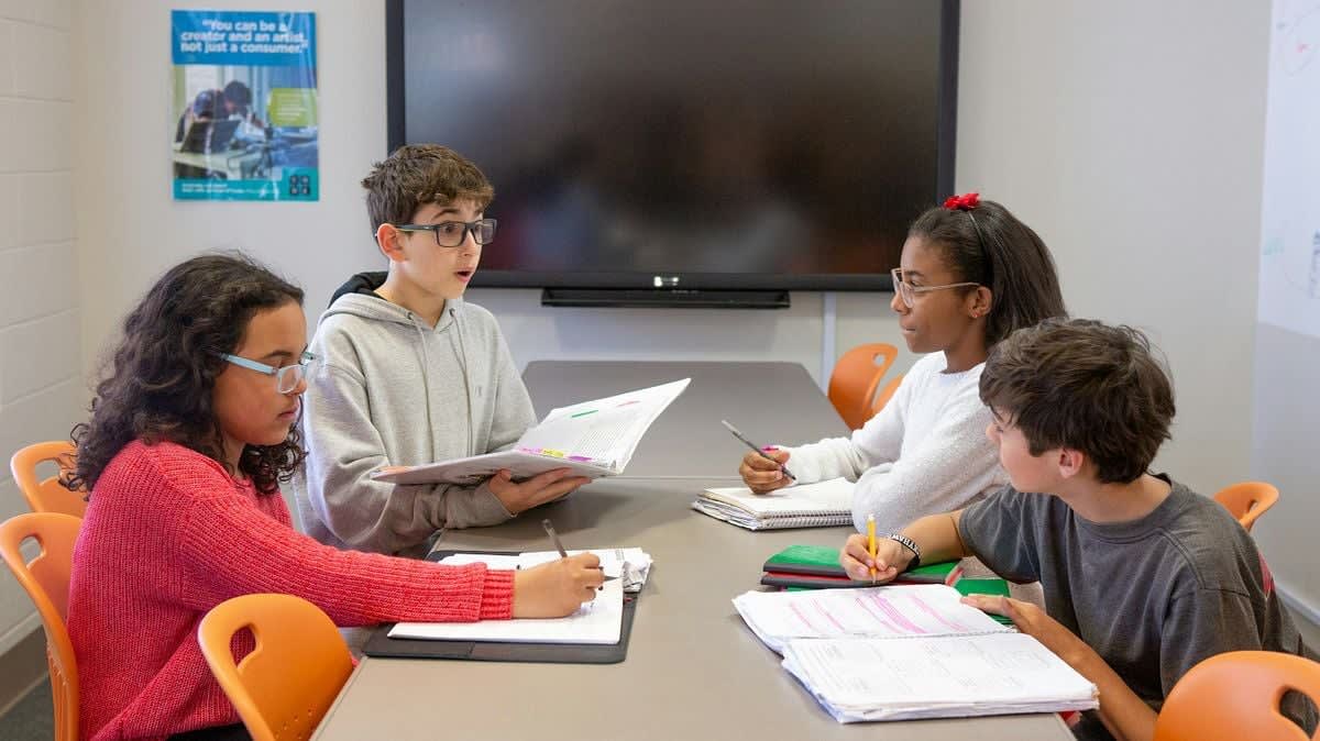 Attorneys urge Tennessee school to allow Christian club