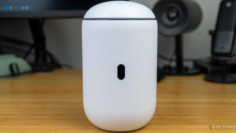 Your smart home devices are drowning in the same Wi-Fi channel—here's ...