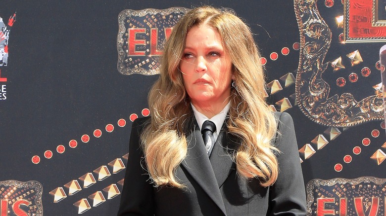 The Tragic Truth About How Lisa Marie Presley Handled The Death Of Son ...