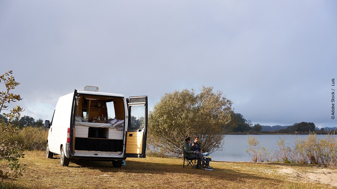 Les phases émotionnelles de la vie en van : du rêve à la réalité