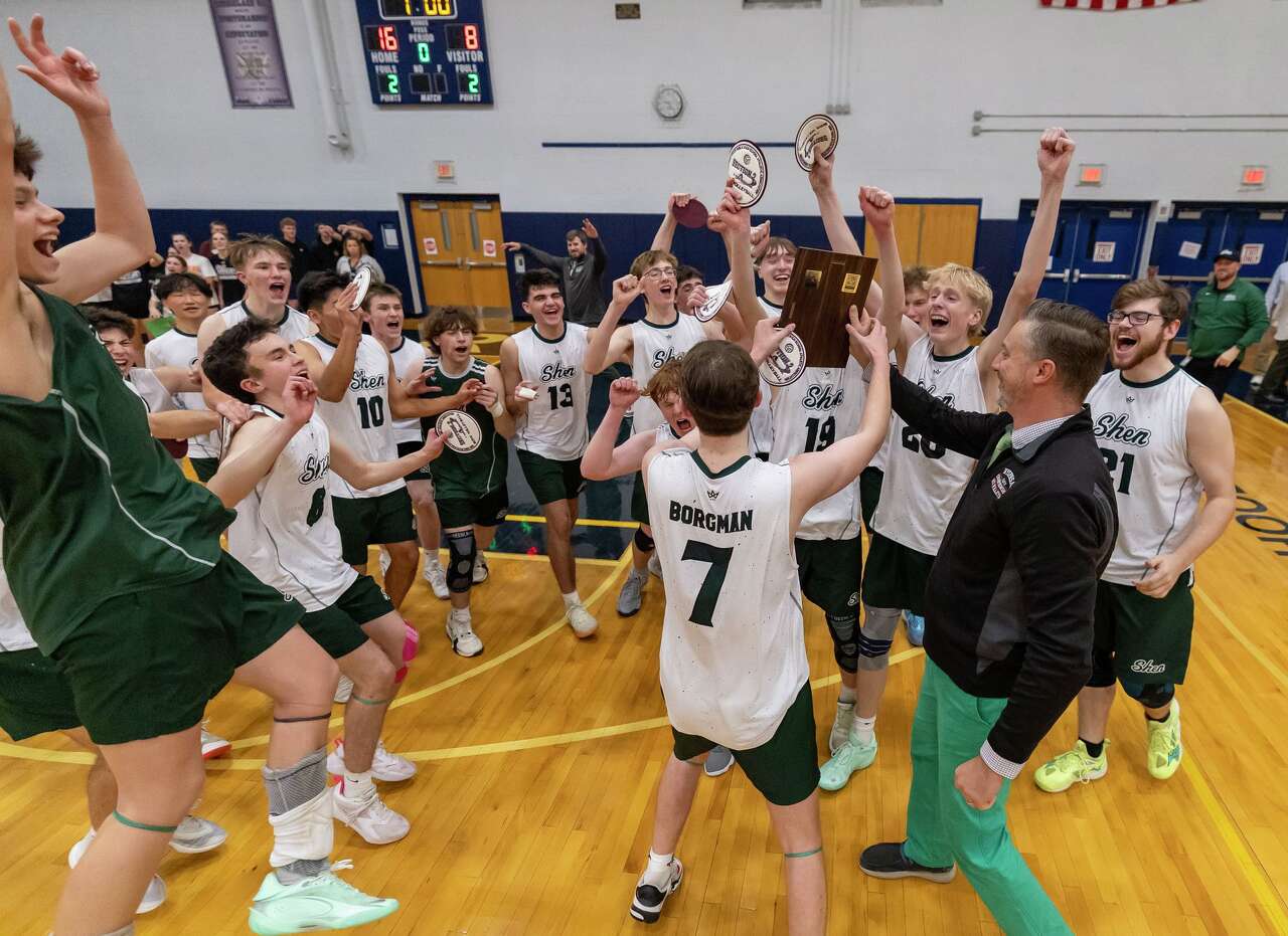 Shen outlasts Shaker in epic Section 2 boys' volleyball final