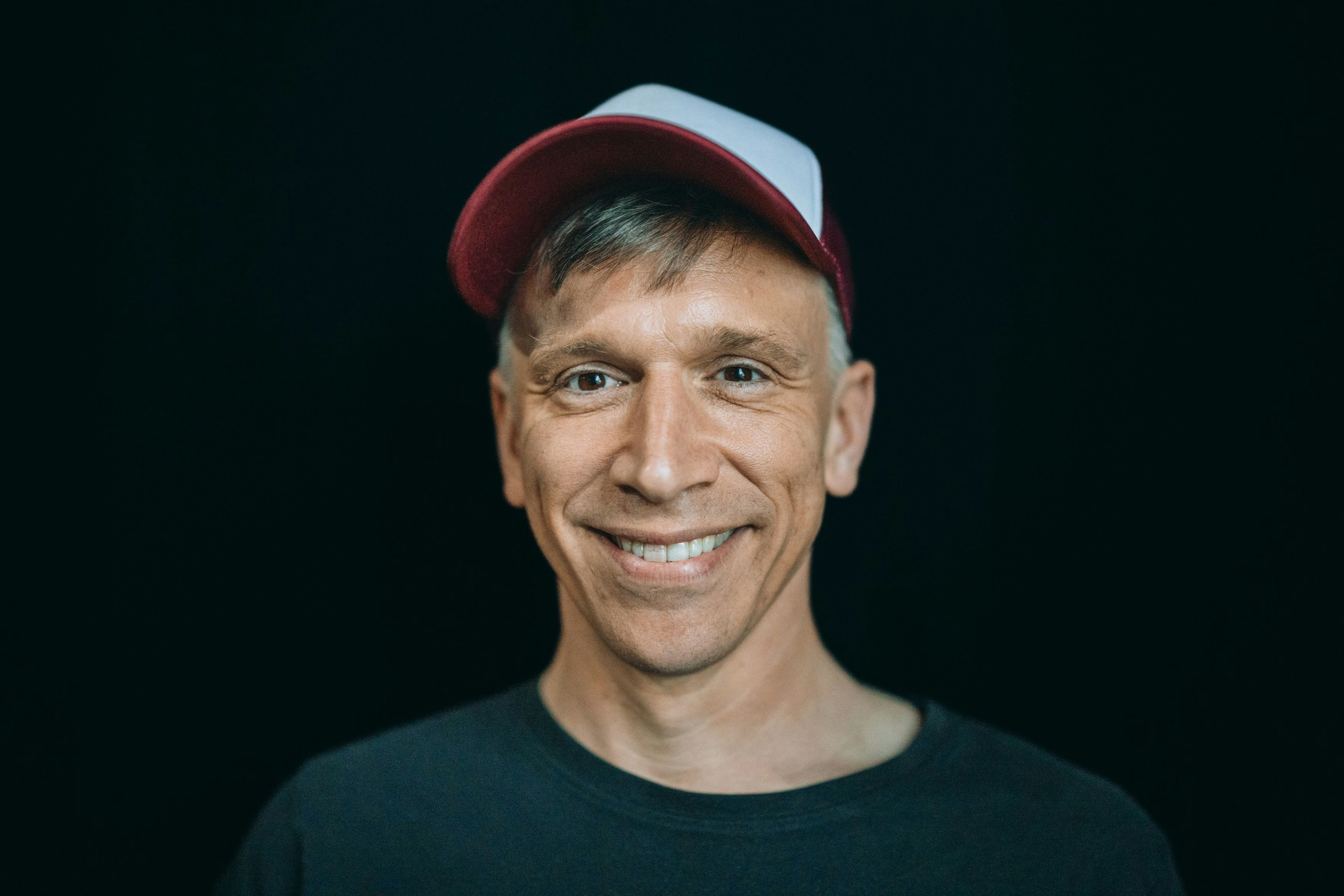 Kasalla-Sänger: Wie kommen wir raus aus dem absurden Irrenhaus?