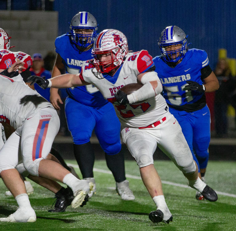 McQueen powers way to 4A-North football title