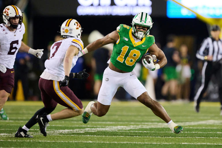 Kenyon Sadiq wins Ducks Wire Player of the Game vs. Minnesota Golden ...