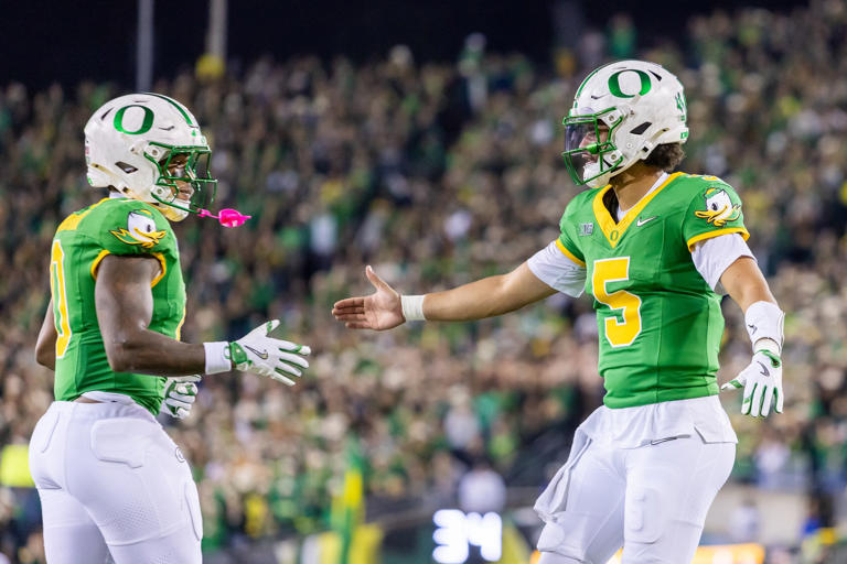 No. 8 Oregon Ducks handle Minnesota Golden Gophers in dominant win ...