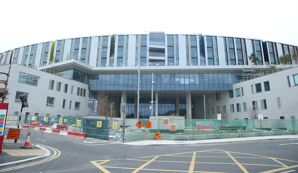 Minister for health hopes to see National Children’s Hospital open by ...