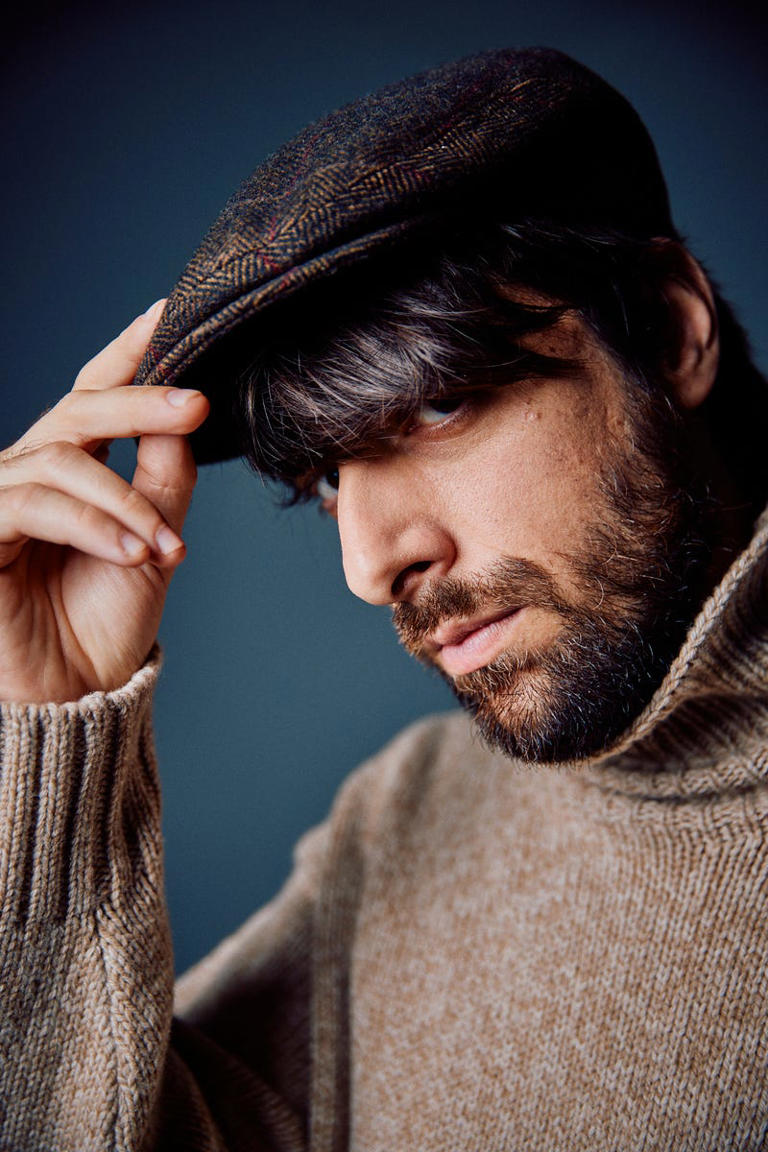 David Uclés, escritor de 'La península de las casas vacías': "Cuando se ...