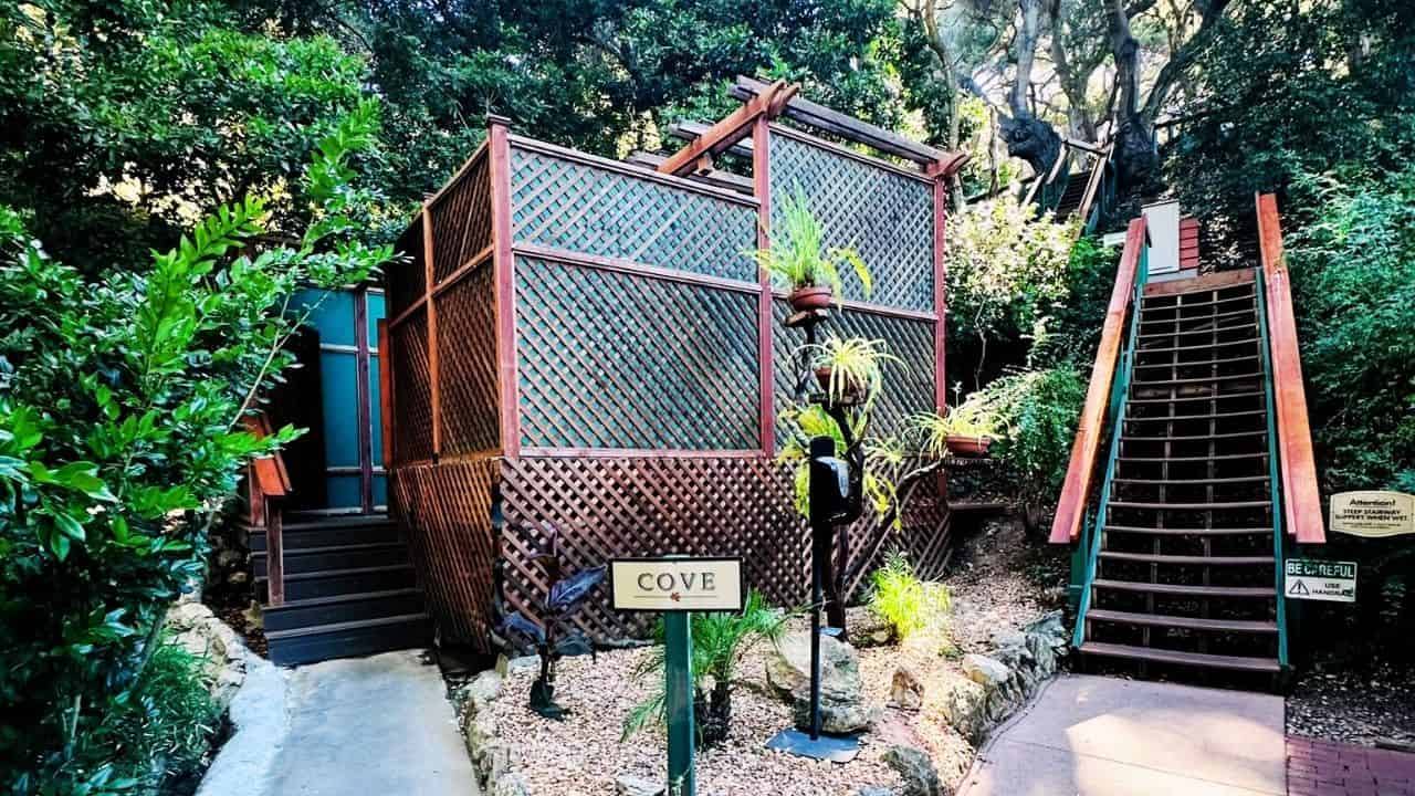 This California Resort Has Private Mineral Hillside Hot Tubs Among the ...