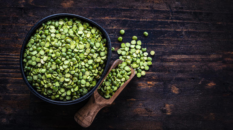 11 Foods With More Fiber Than Chia Seeds