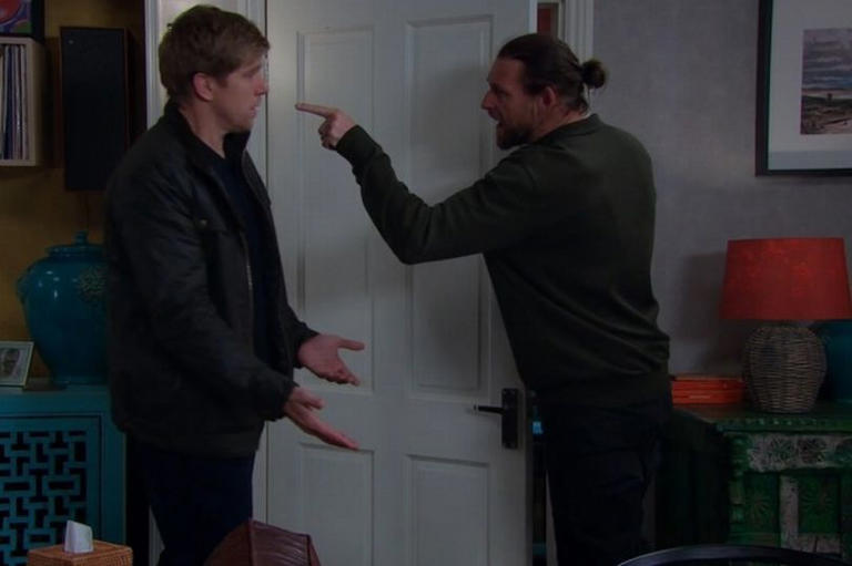 Emmerdale spoiler as 'broken-hearted' Kev's obsession continues