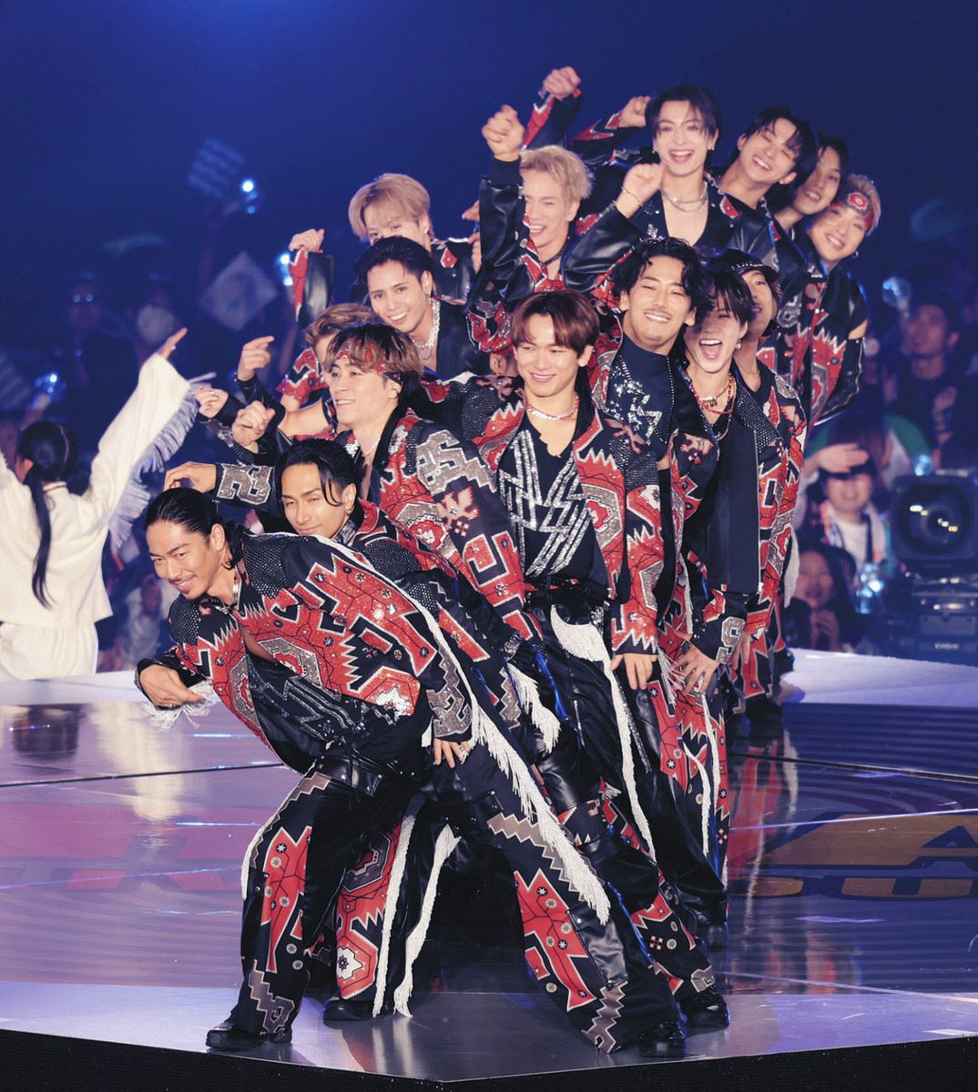 EXILEが3年ぶり8度目のドームツアースタート ”存在理由”を証明するステージにPayPayドーム3万人酔った