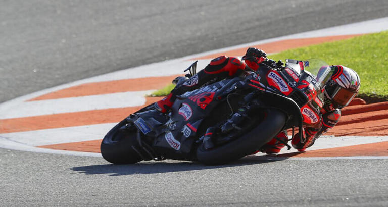 GP de Valence : Marco Bezzecchi s'offre la pole et un nouveau record