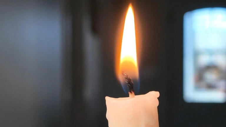 Jumping candle flames | Hey Ray